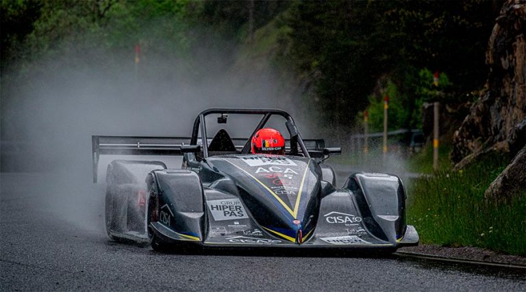 Curses, pluja… i Raül Ferré (Silver Car) – FÒRUM.ad